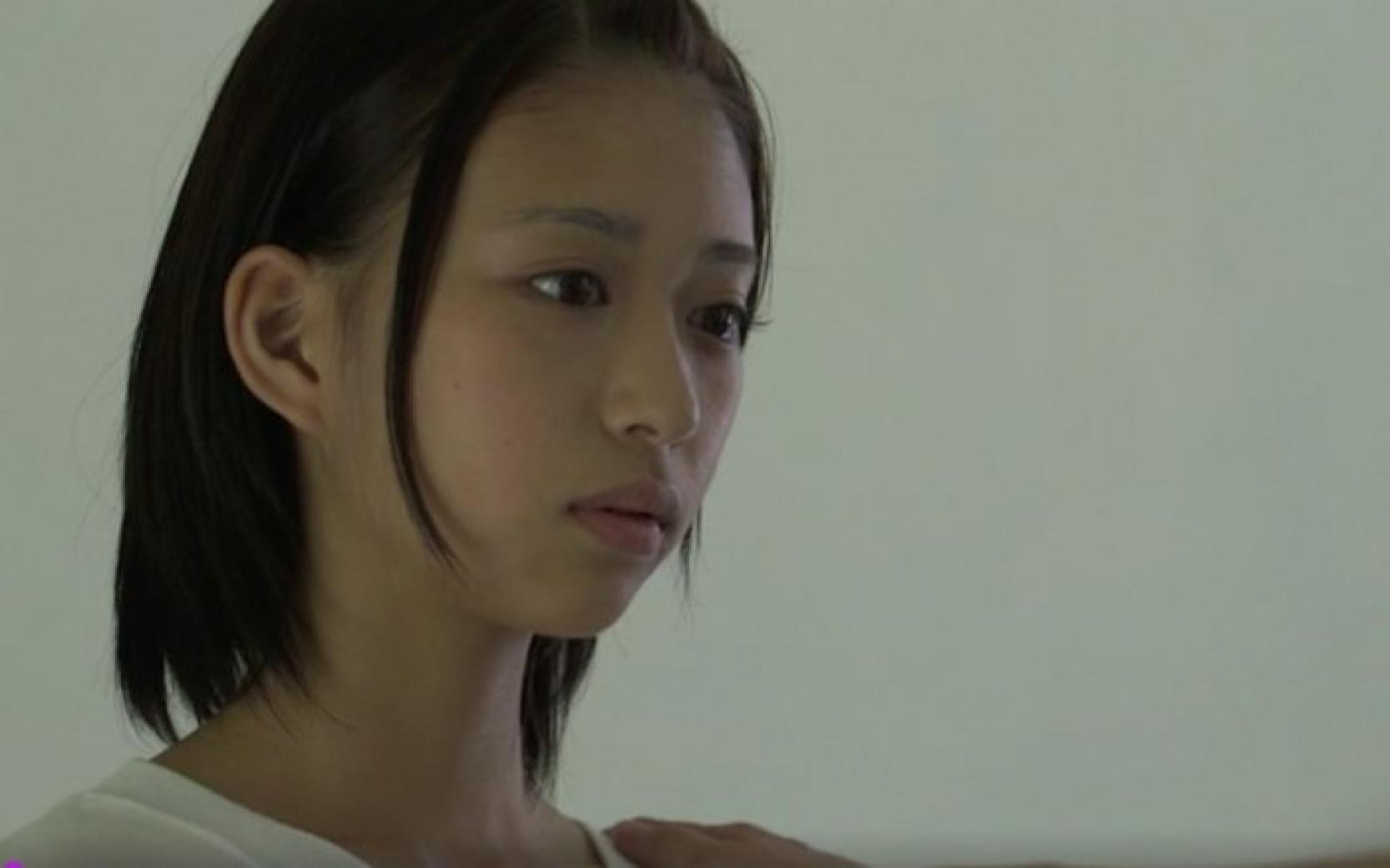 Japanese lesbian teen film "Schoolgirl Complex": The throbbing sorrow of teenage girl’s love ...